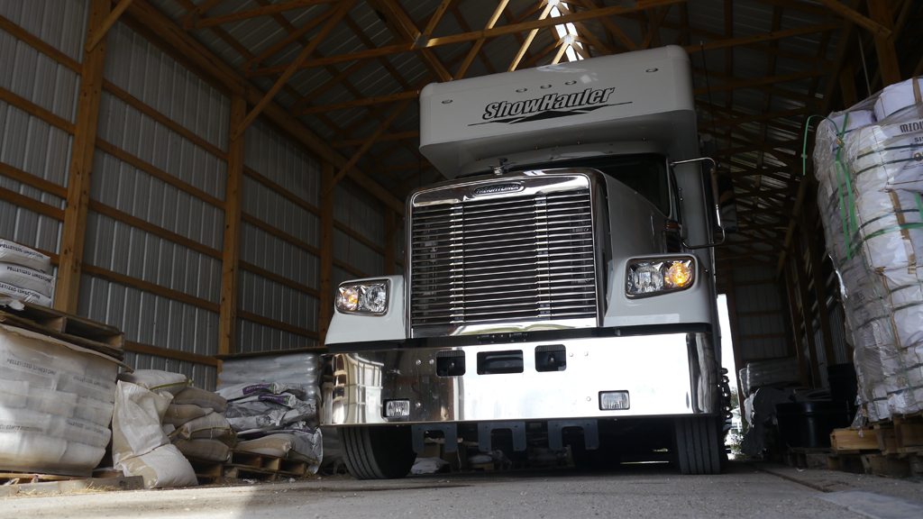 Extreme RVs - Discovery Turbo | TV Guide