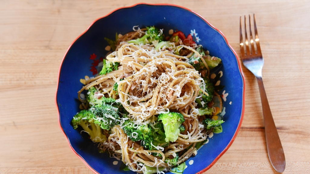 Food Network - Today's TV | TV Guide